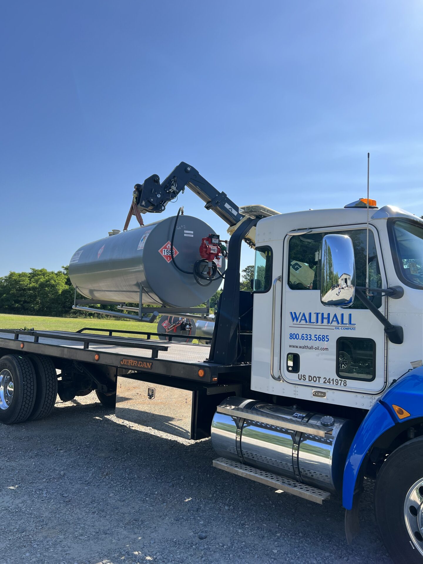 Fuel Tanks & Equipment | Walthall Oil Company